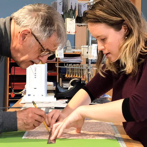 Paper Crafts Studio.